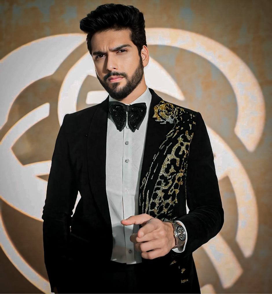 Buy Stylish Tuxedos for Men Online | Premium Formal Wear – GROOM2B